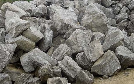 Gravel and crushed stone supplier for Landscaping & Construction