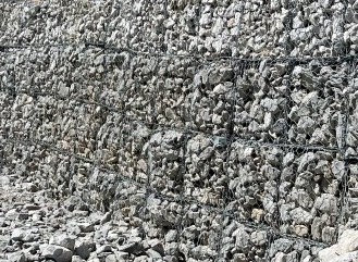 Gravel and crushed stone supplier for Landscaping & Construction